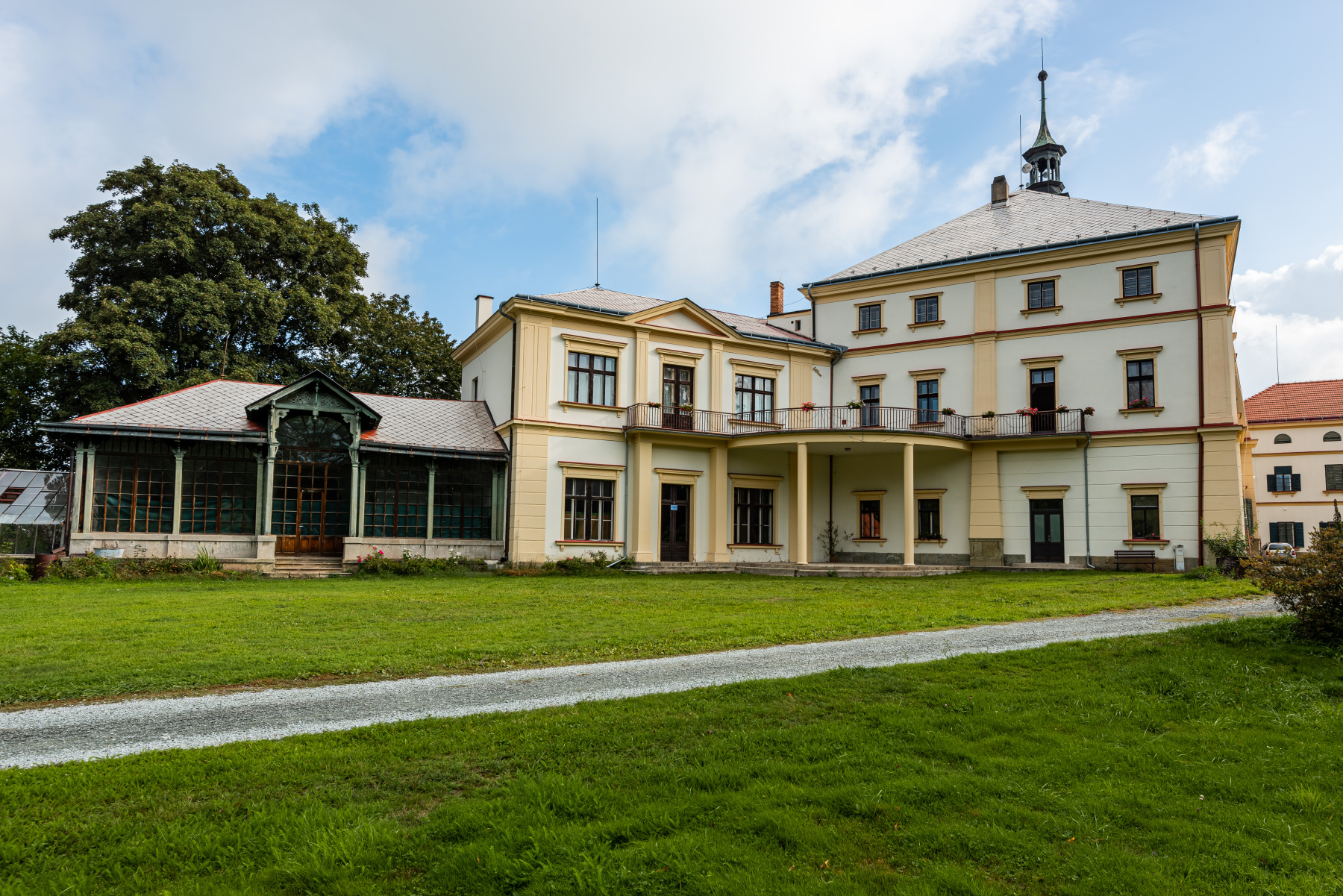 Zámek Kvasiny, Jawa a botanický ráj