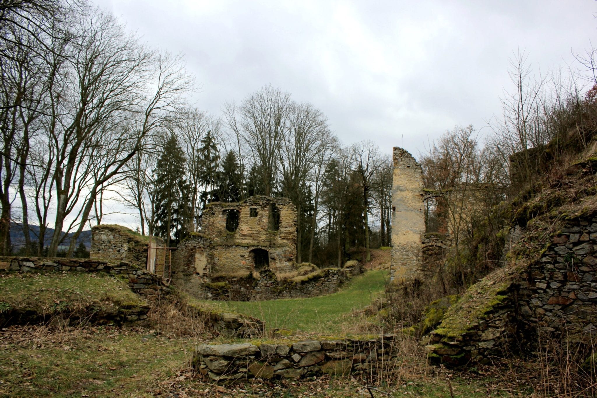 Hrad Šelmberk – tip na výlet | Vyletnik.cz