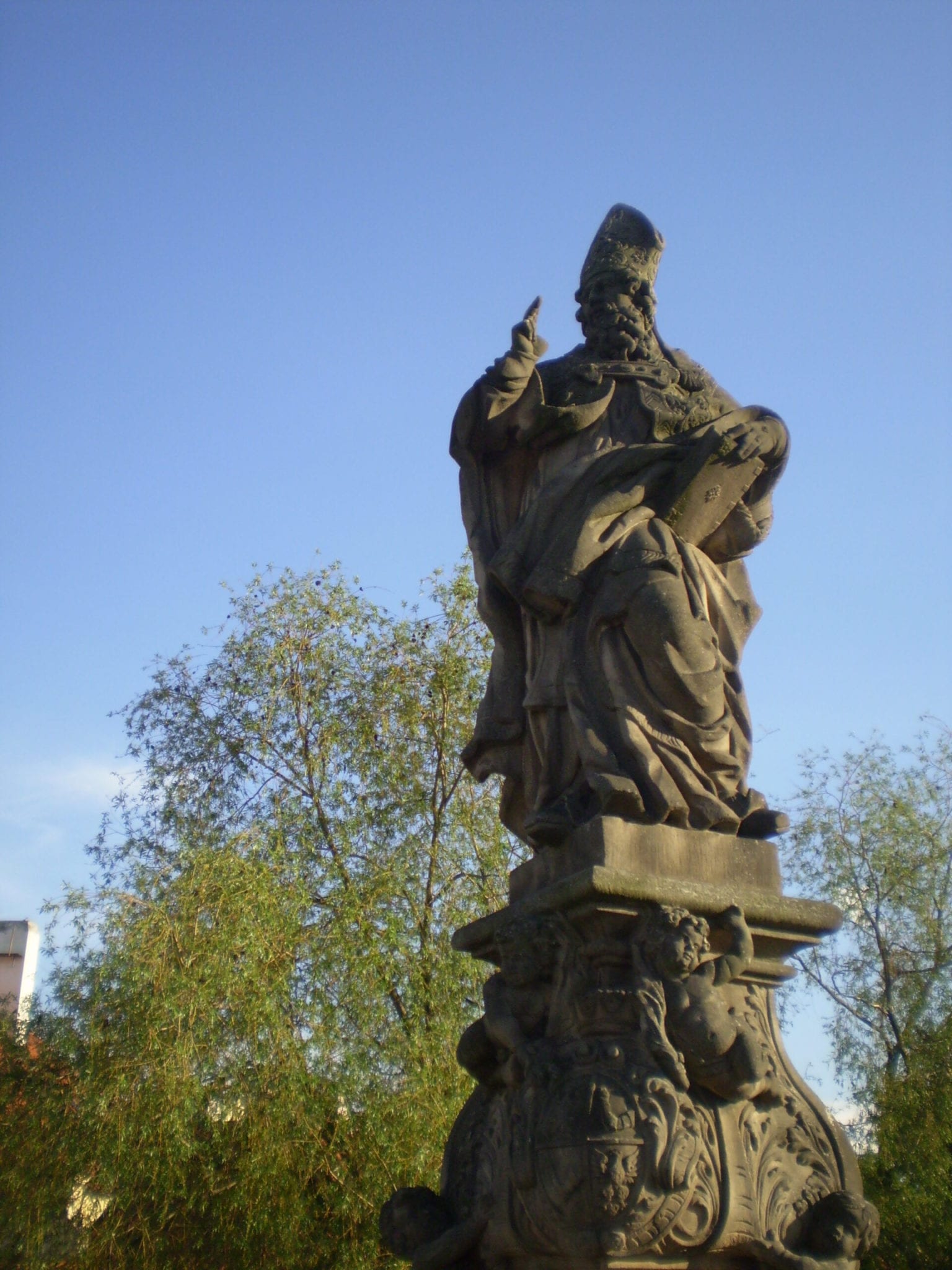 Socha sv. Vojtěcha – tip na výlet | Vyletnik.cz