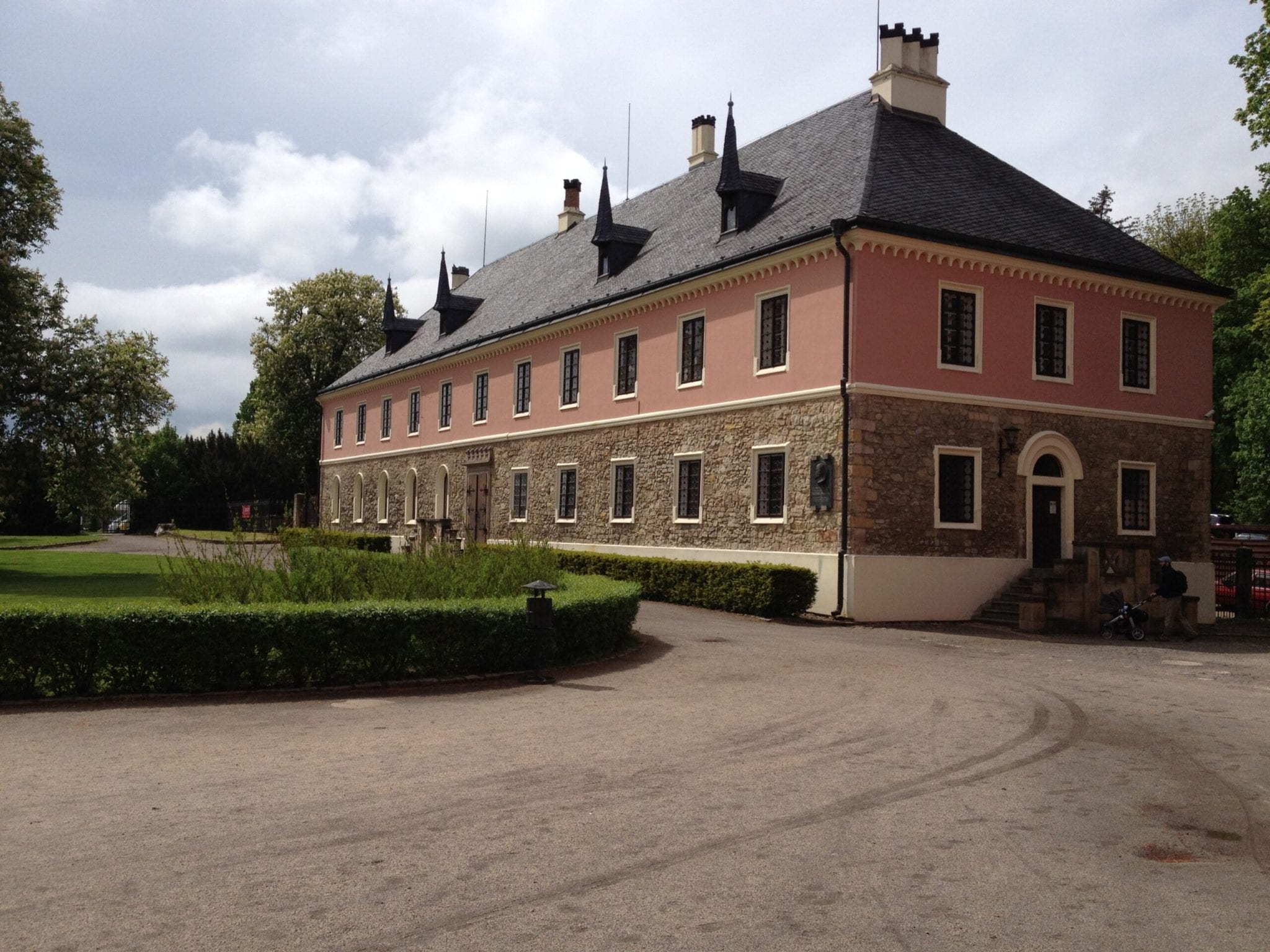 Zámek Sychrov, jeden z nejkrásnějších zámků v Čechách – tip na výlet ...