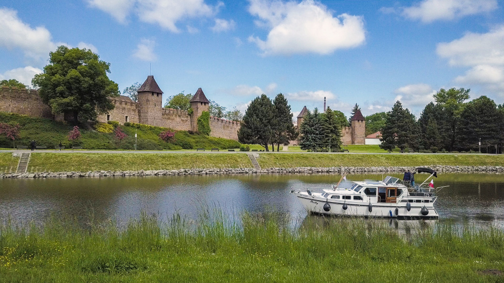 Pojizeří a Polabí nuda nebaví | Vyletnik.cz