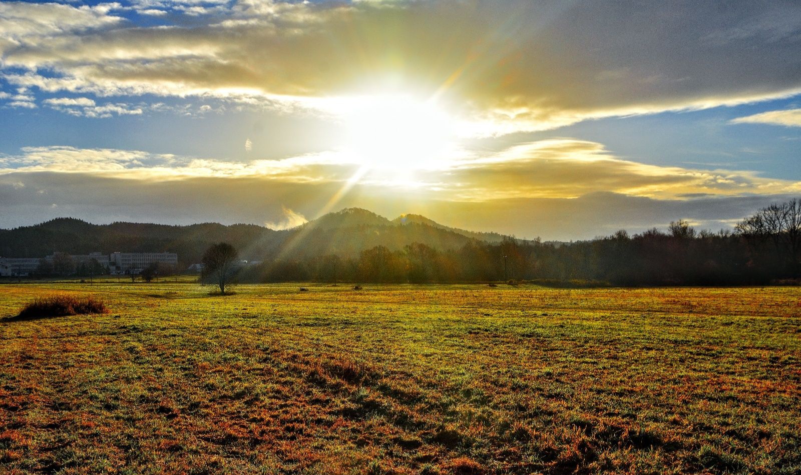 Vodní nádrž Stráž pod Ralskem – tip na výlet | Vyletnik.cz