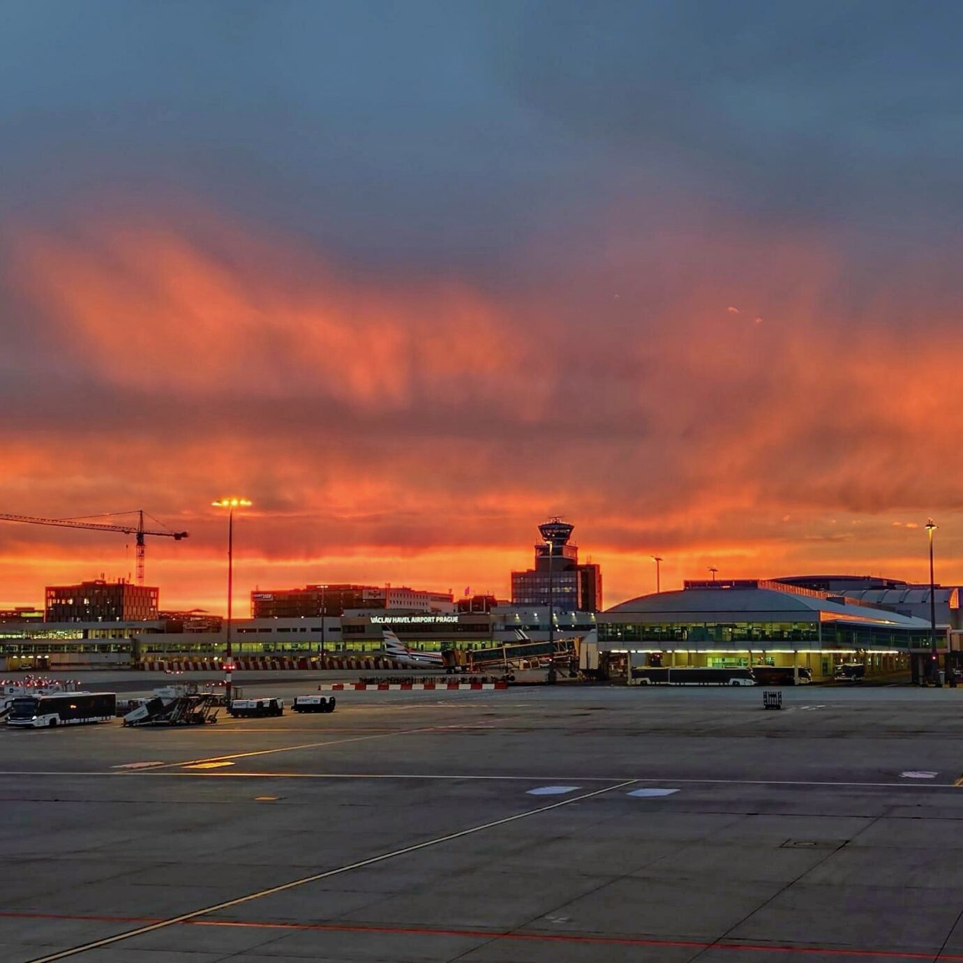 Odkud nejlépe sledovat letadla v Praze? | Vyletnik.cz