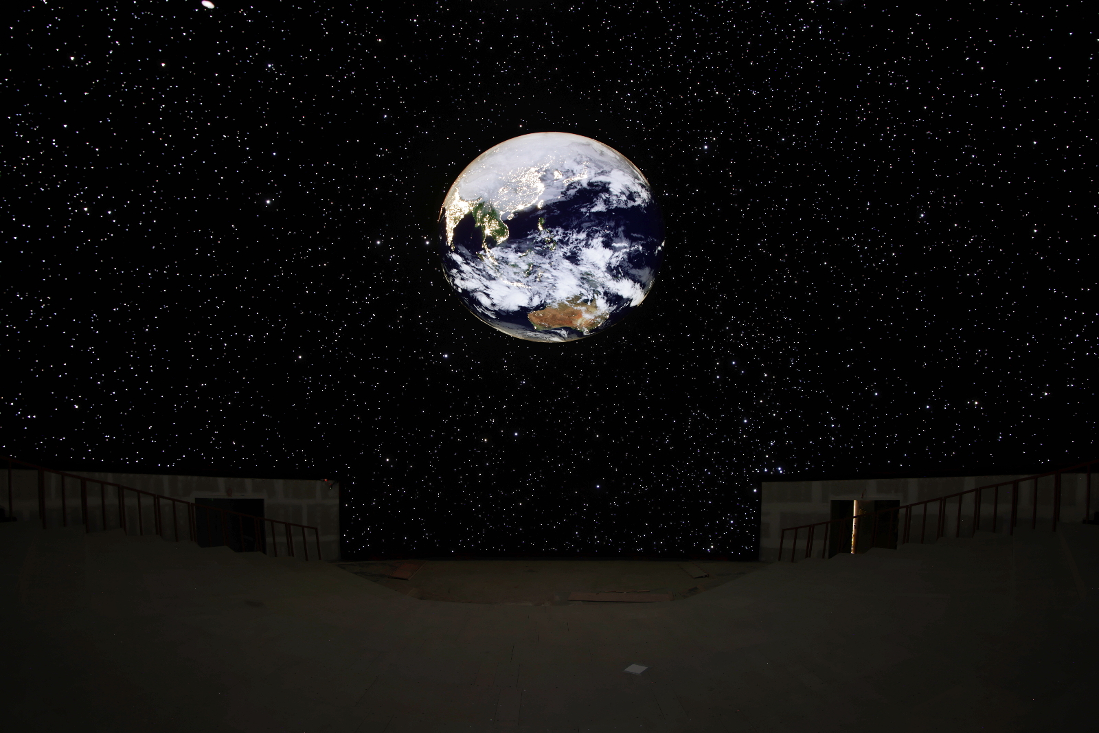 Navštivte moderní planetárium Praha| Vyletnik.cz