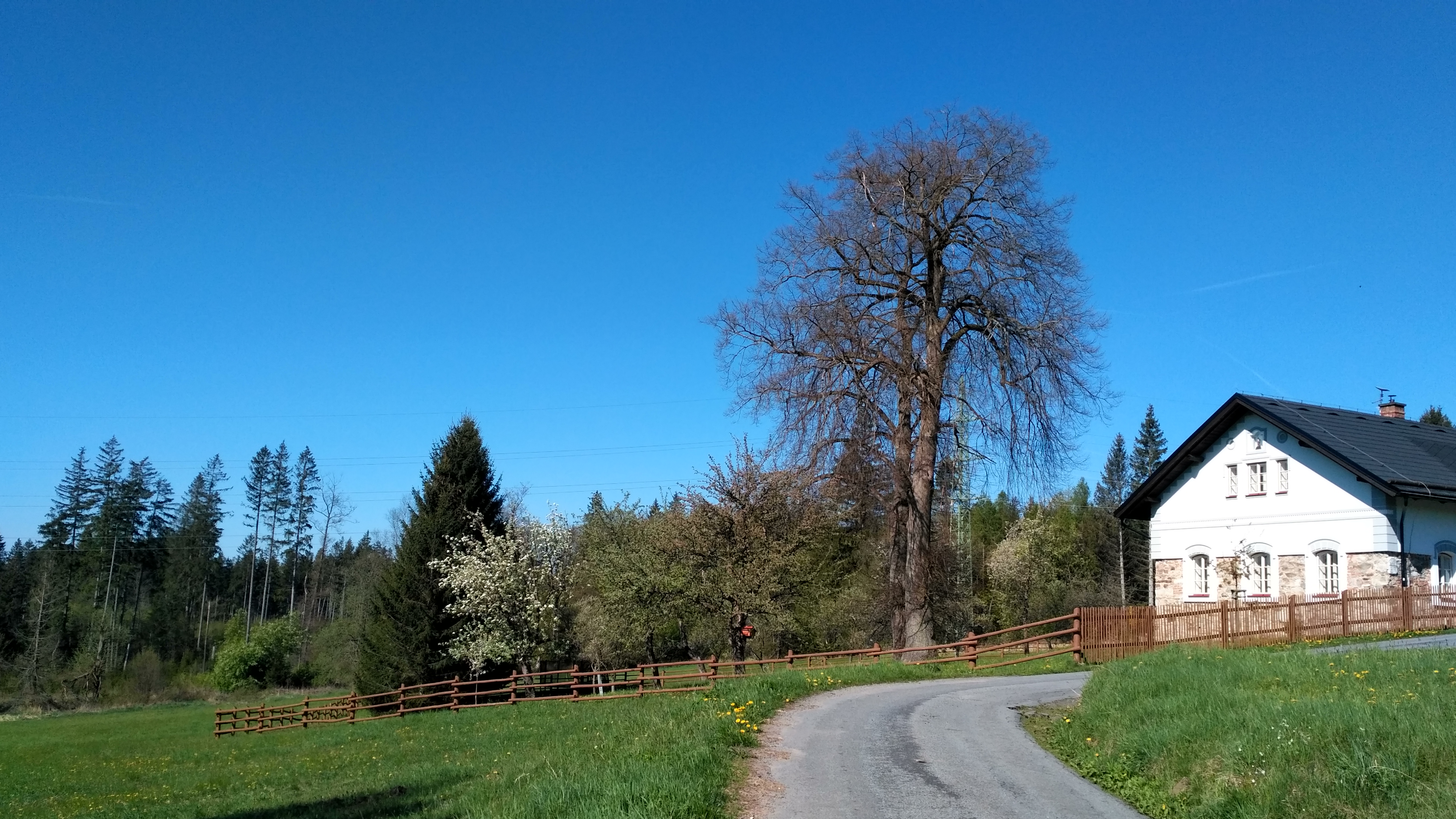 Svatý Mikuláš a okolí Rváčova | Vyletnik.cz